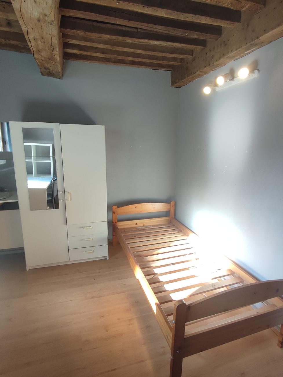 Kot 13 m² Rue de Nimy à Mons